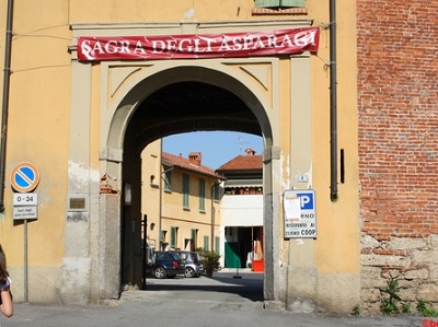 MEZZAGO. un comune a cinque stelle - Z3xmi